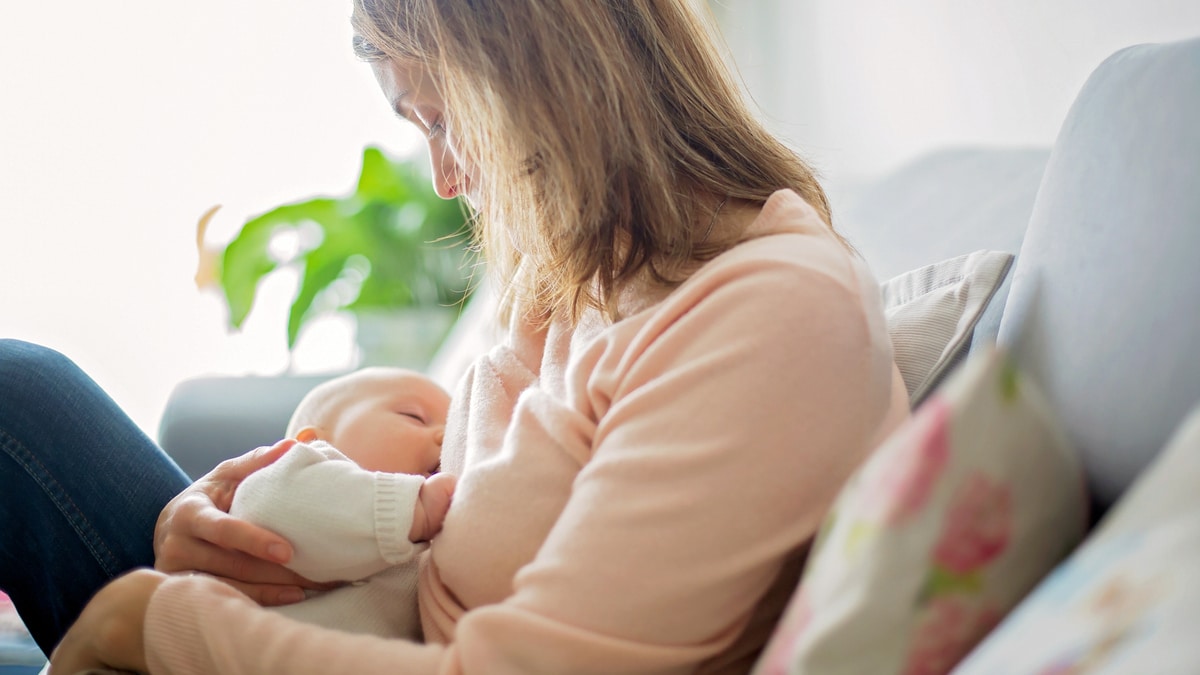 Potrò allattare dopo il parto cesareo? - Uppa
