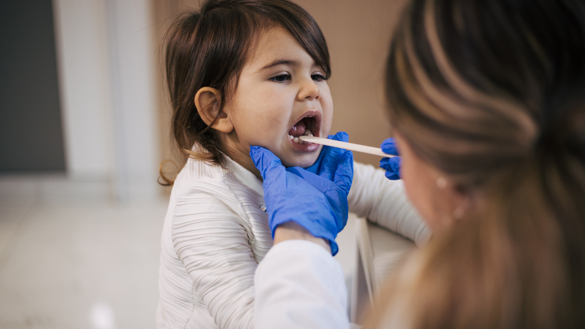 Difterite: cause, sintomi e vaccinazione - Uppa